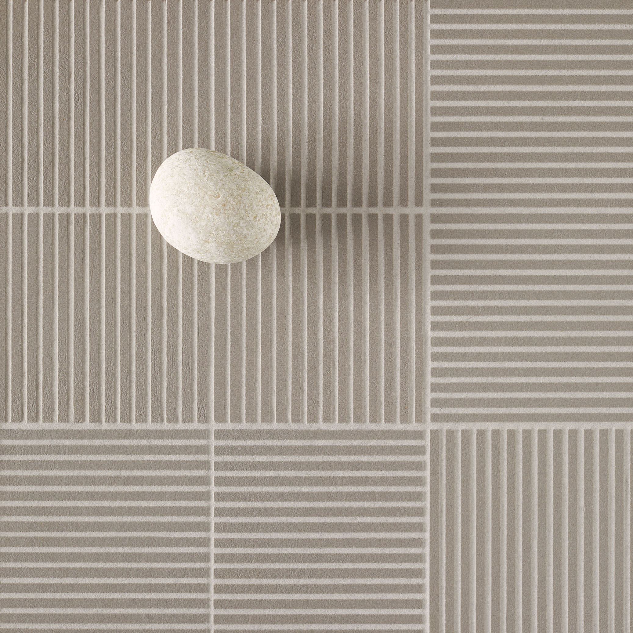Fringe by Michael Anastassiades | Design Tiles | Mutina